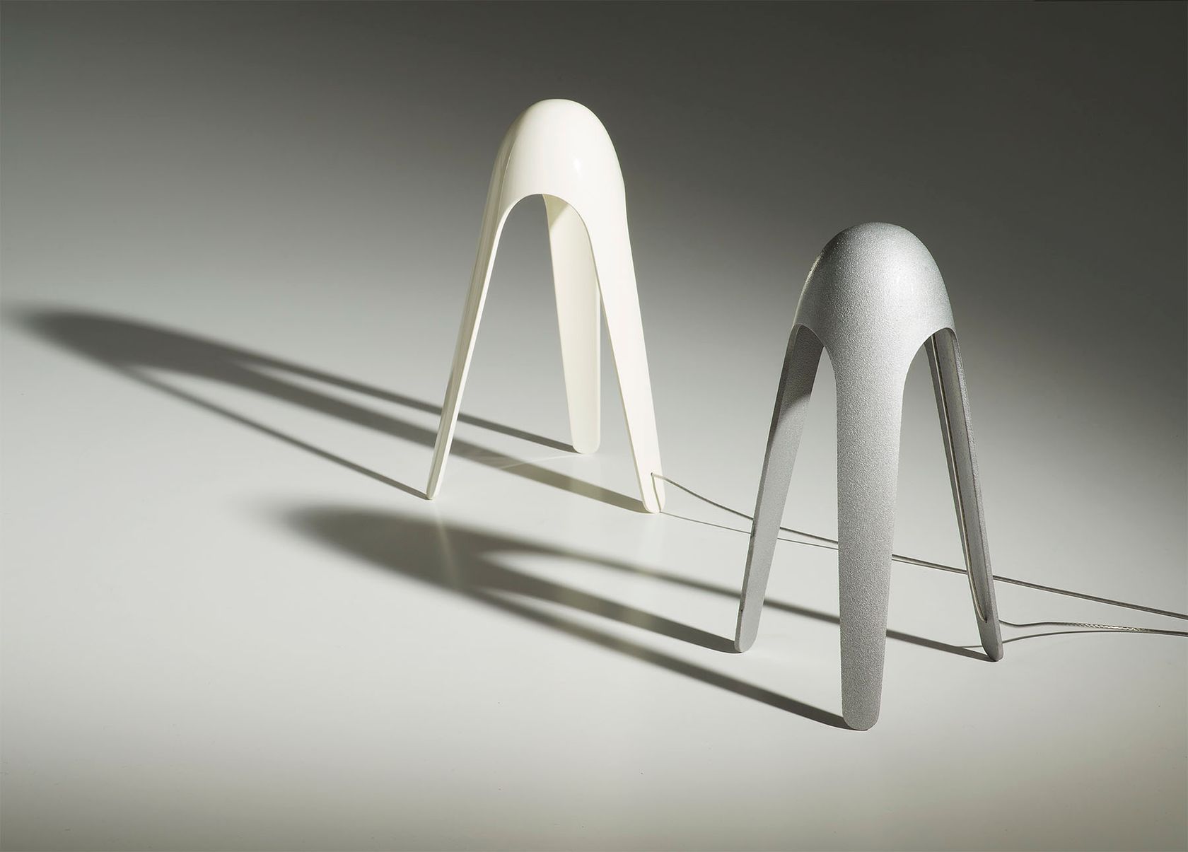 CYBORG Table lamp By Martinelli Luce | design Karim Rashid