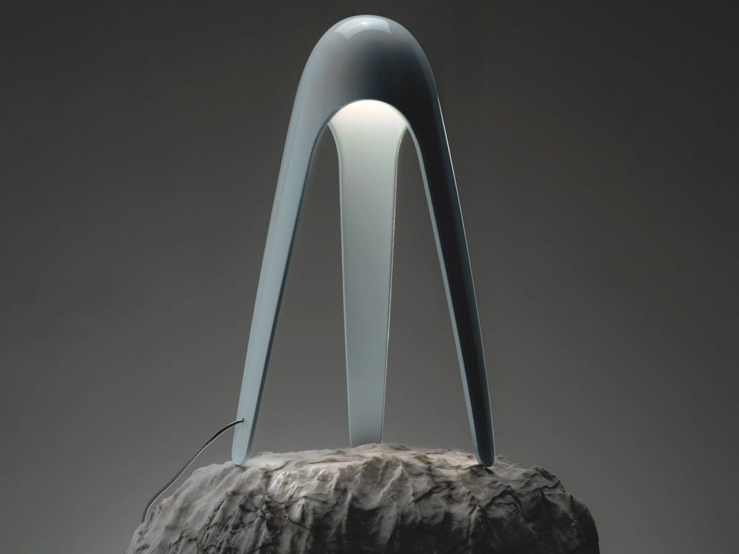 CYBORG Table lamp By Martinelli Luce | design Karim Rashid