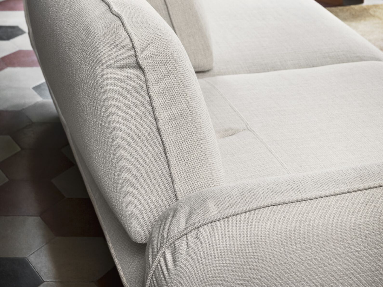 FAVOLA Sofa By Calligaris