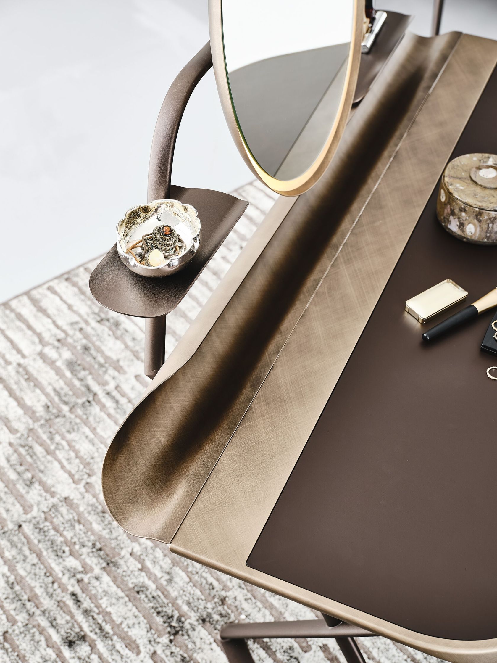 COCOON TROUSSE LEATHER Dressing table By Cattelan Italia