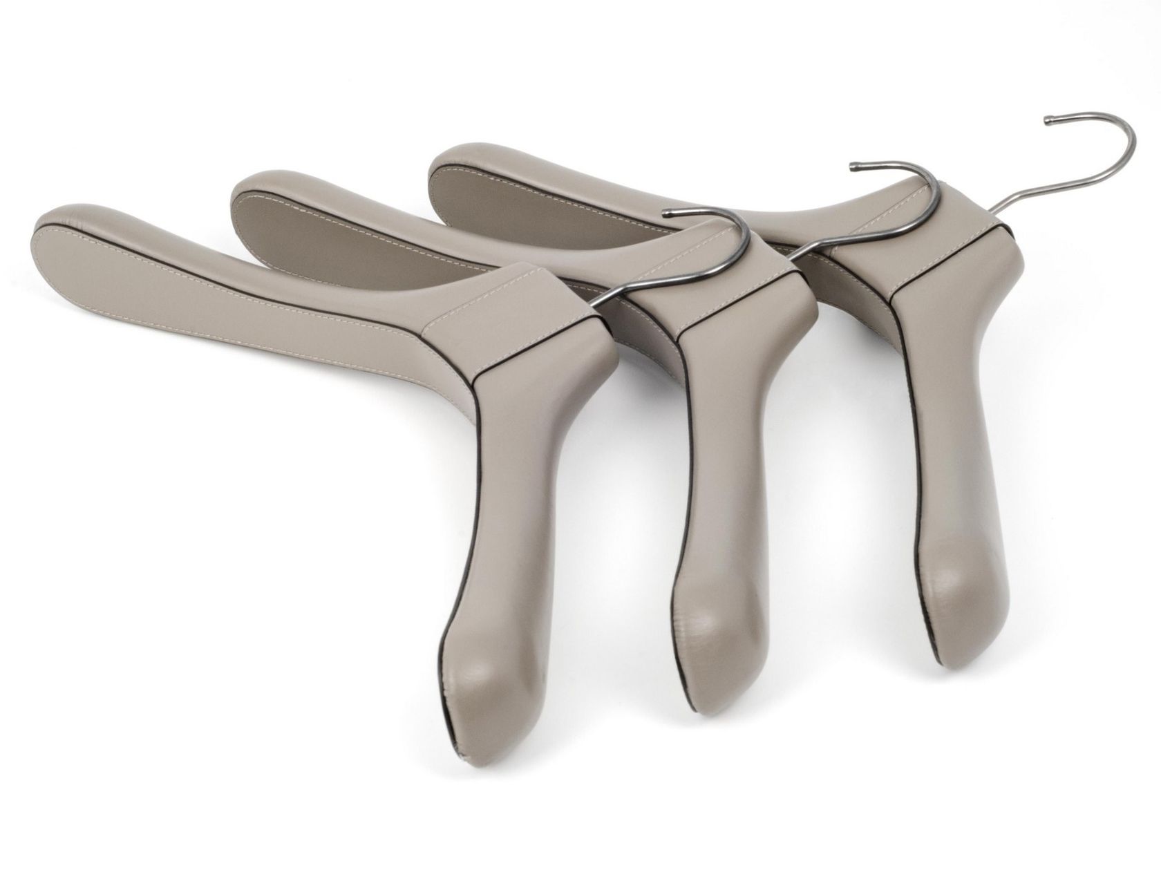 Clothes hanger By Pinetti