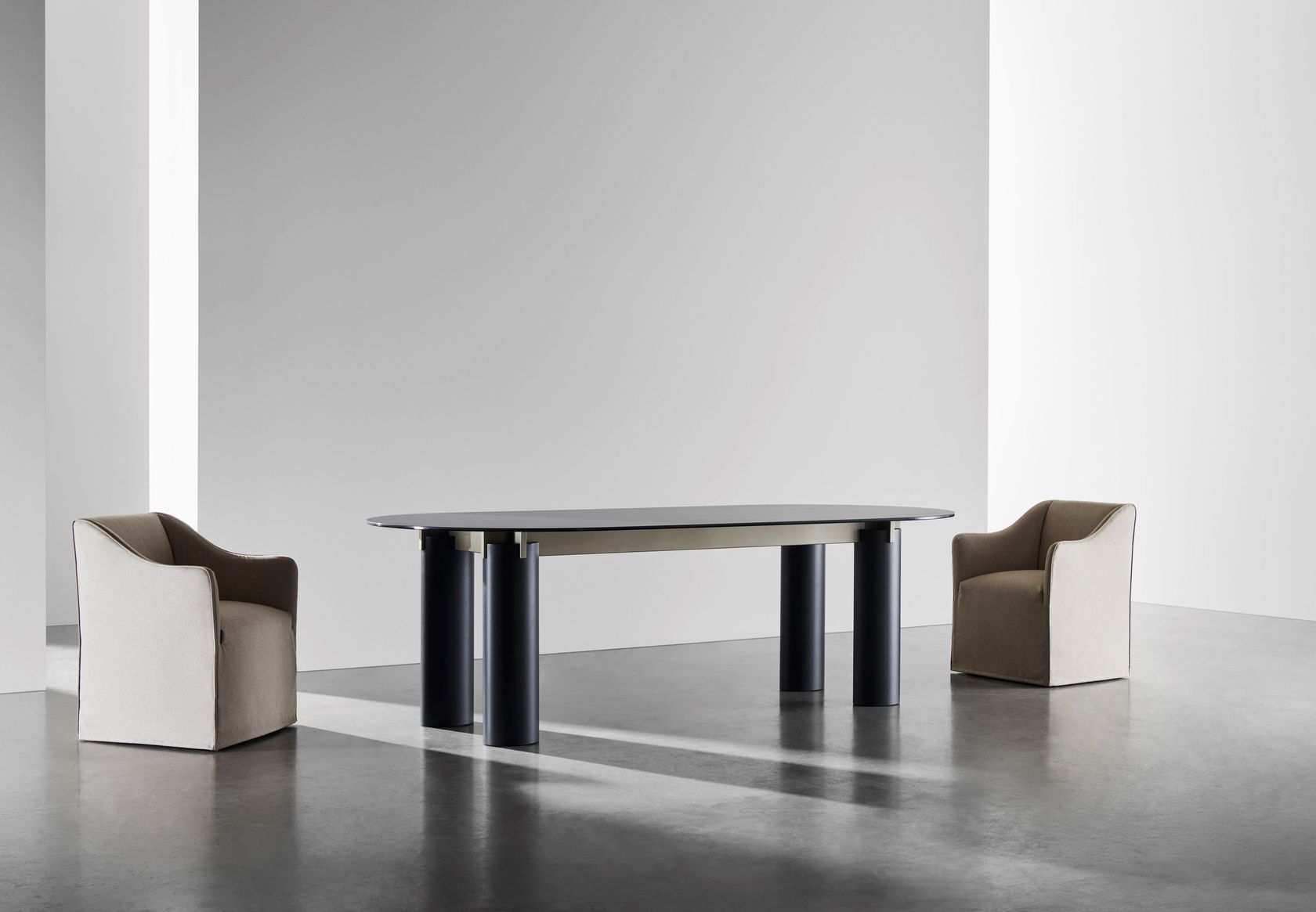 DAEN 33/34 Table By Gervasoni | design Federico Peri