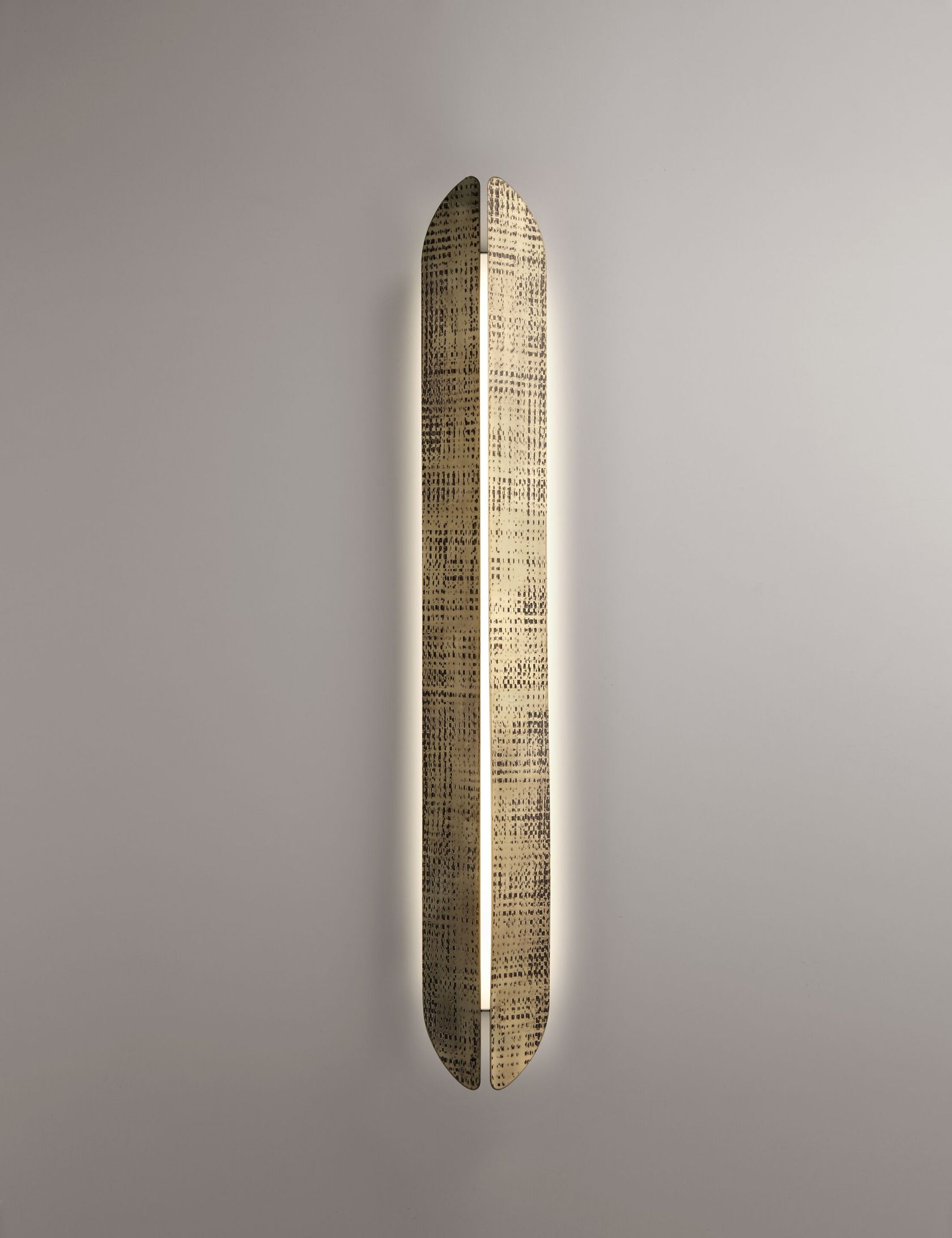 AARE Wall lamp By DE CASTELLI