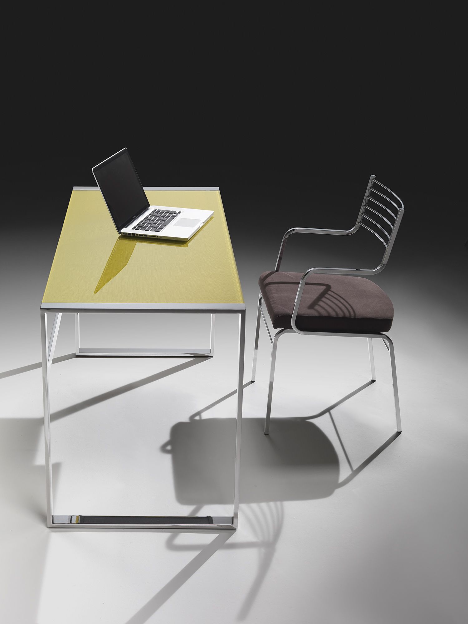 DESK | Scrivania in vetro By F.lli Orsenigo
