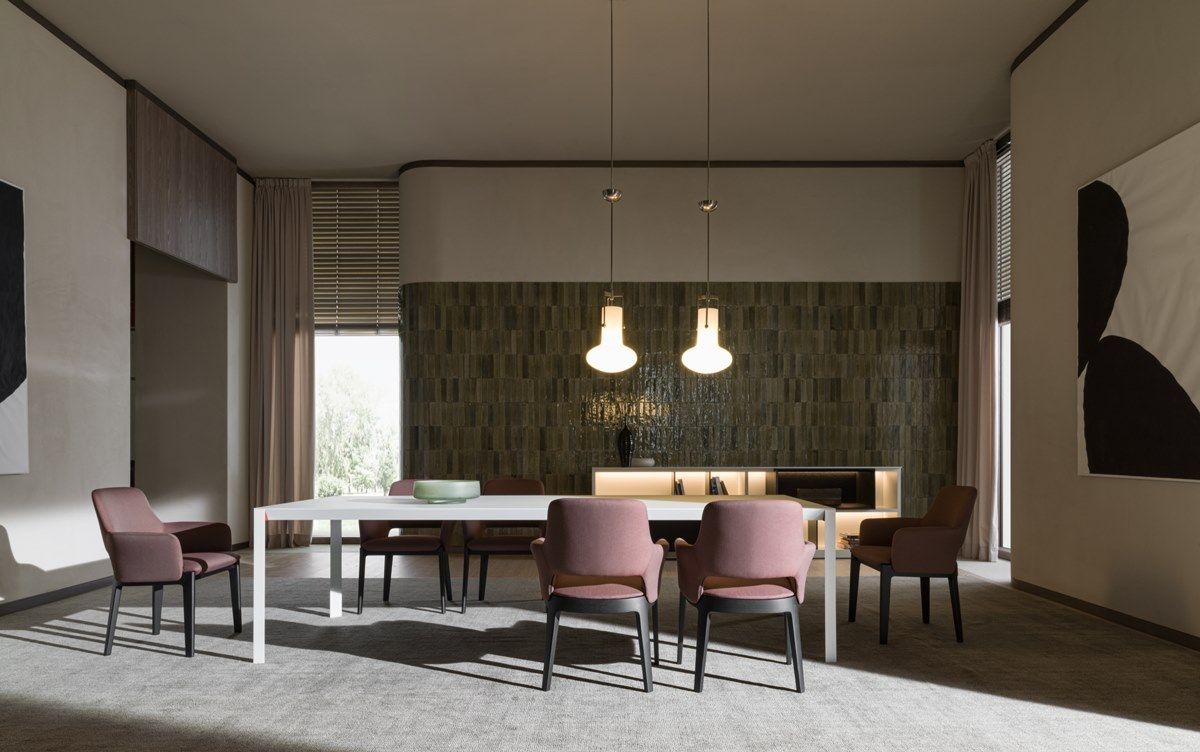 DEVON 椅子 By Molteni & C. | design Rodolfo Dordoni