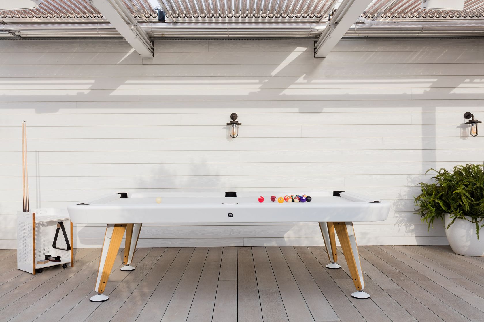 DIAGONAL OUTDOOR | Pool table Outdoor pool table in painted steel and ...