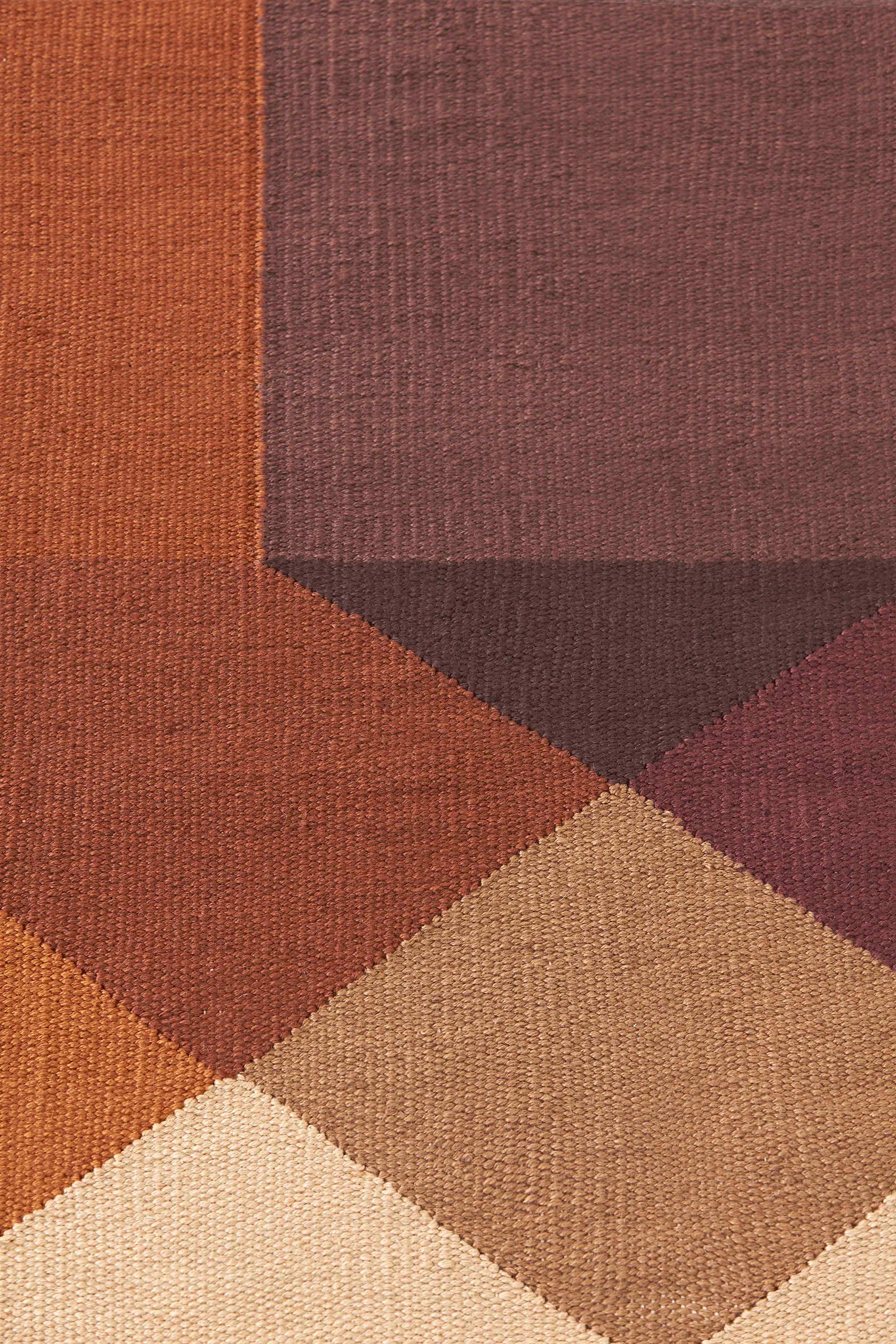 Recycled PET rug with geometric shapes DIAMOND ORANGE-WINE By GAN ...