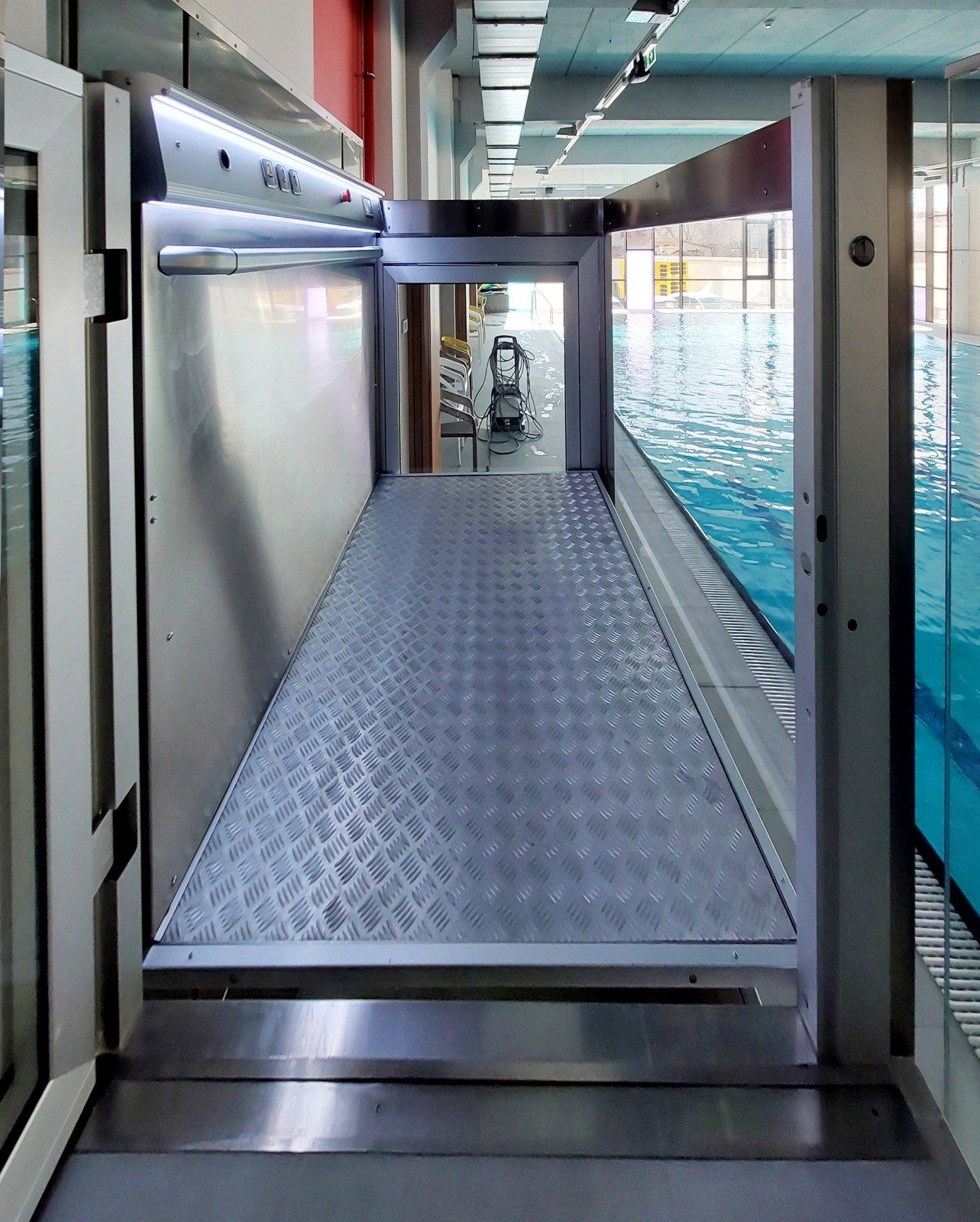 DINAMICO Platform lift By KONE