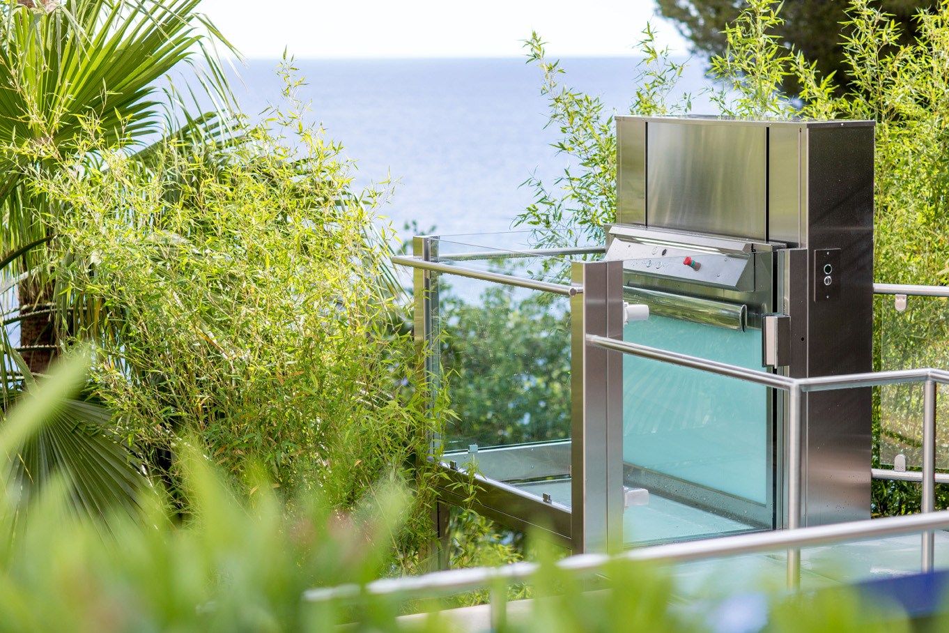 Platform lift DINAMICO By KONE