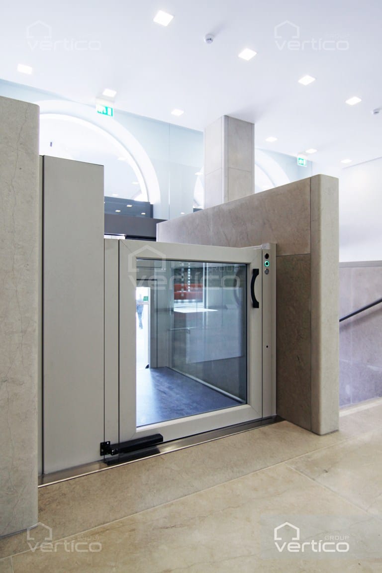 Platform lift DINAMICO By KONE