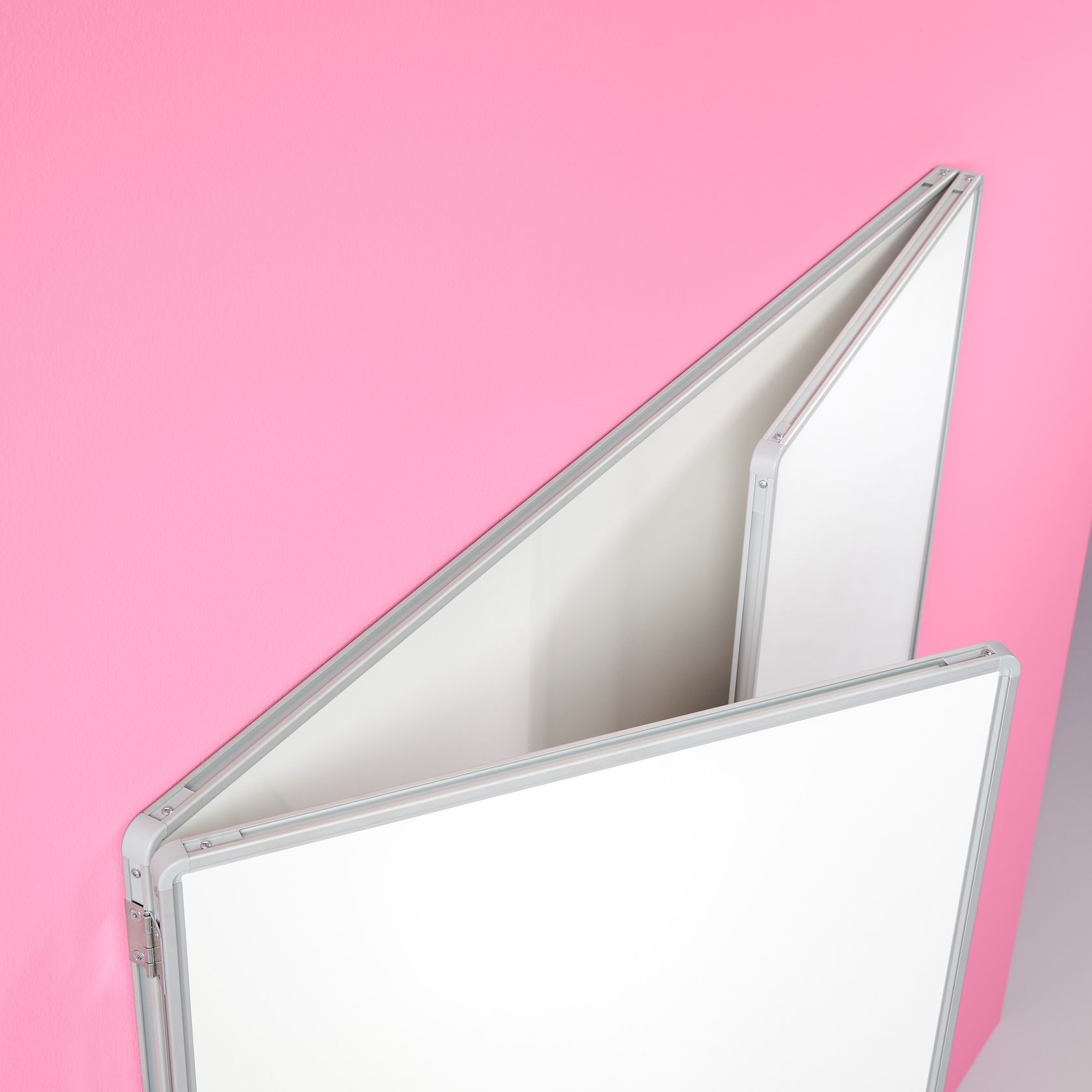 DIPTIC & TRIPTIC Wall-mounted modular steel office whiteboard By Made ...