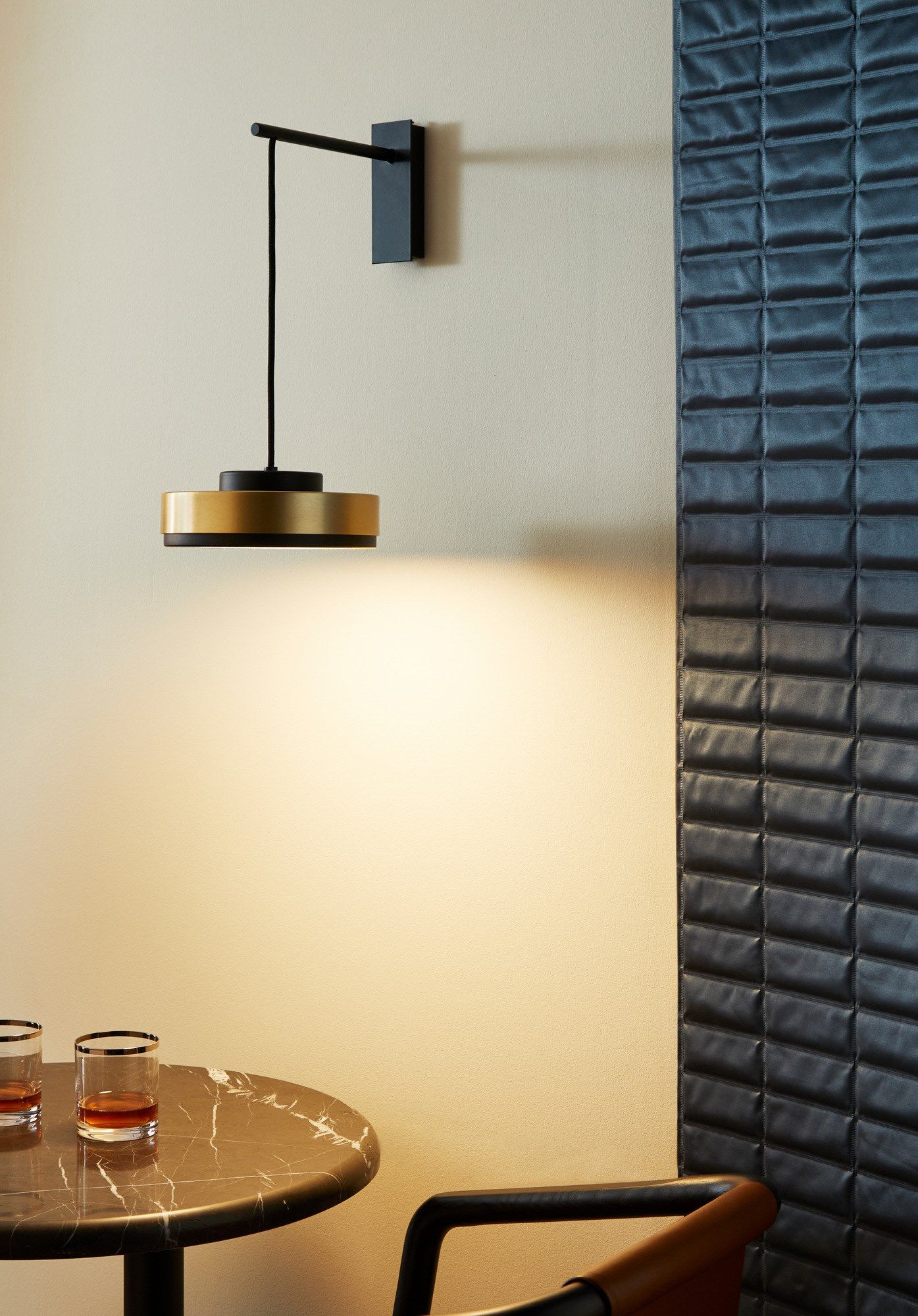 DISCUS | Wall lamp Discus Collection By Contardi design Maria Vafiadis