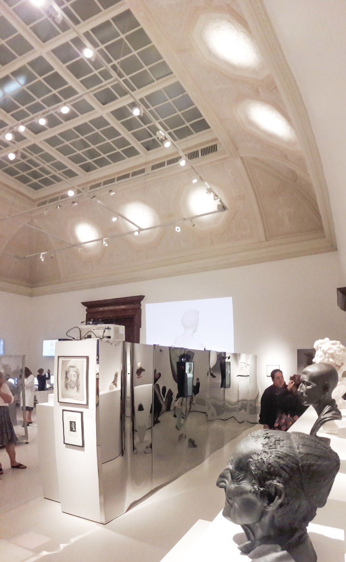 DISTORTING MIRROR | Rectangular mirror By VIDAME CREATION design Julien ...