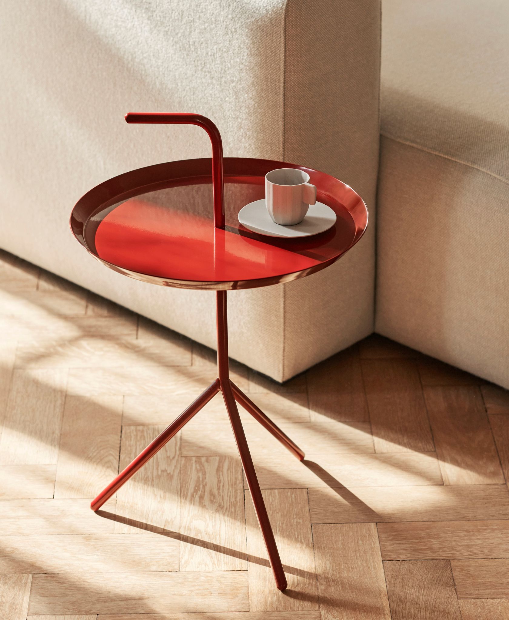 DLM - DON'T LEAVE ME Coffee table By Hay