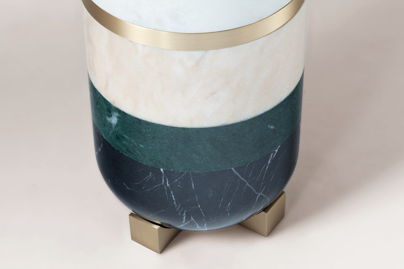 DOLCE VITA Console By DOOQ