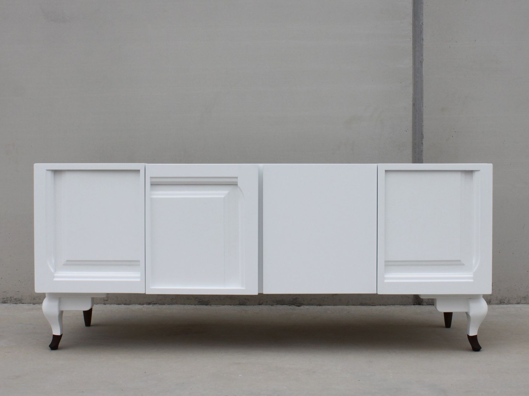 DOOR | Sideboard MDF sideboard with doors By ICI ET LÀ