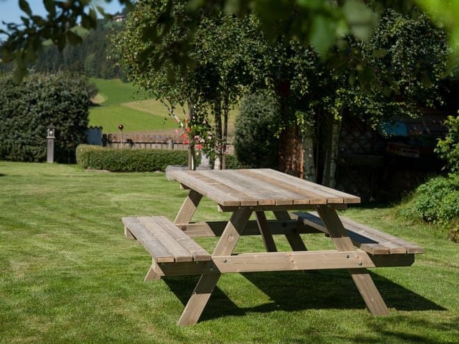 Tavolo da picnic in legno con postazione per disabili DOUBLE FACE ...