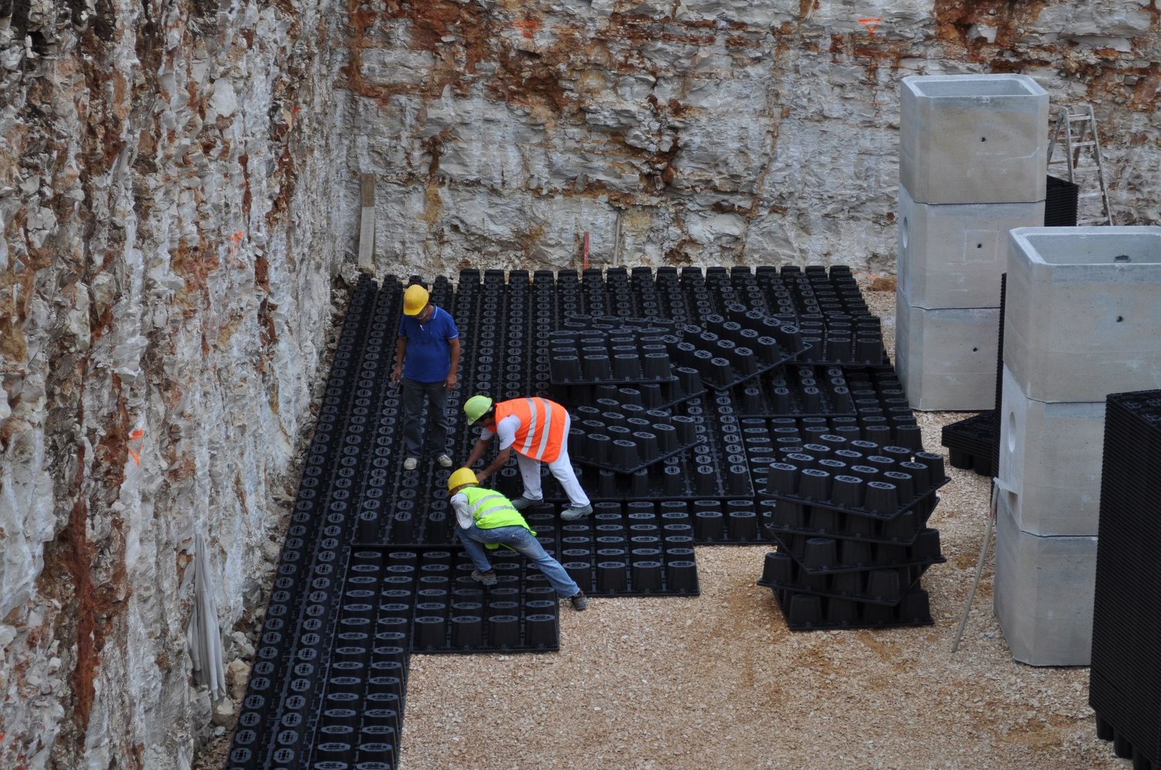 Drainage channel and part DRAINPANEL By Geoplast