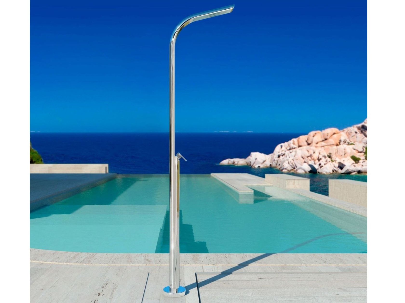 DREAM YACHT Stainless steel outdoor shower By Inoxstyle