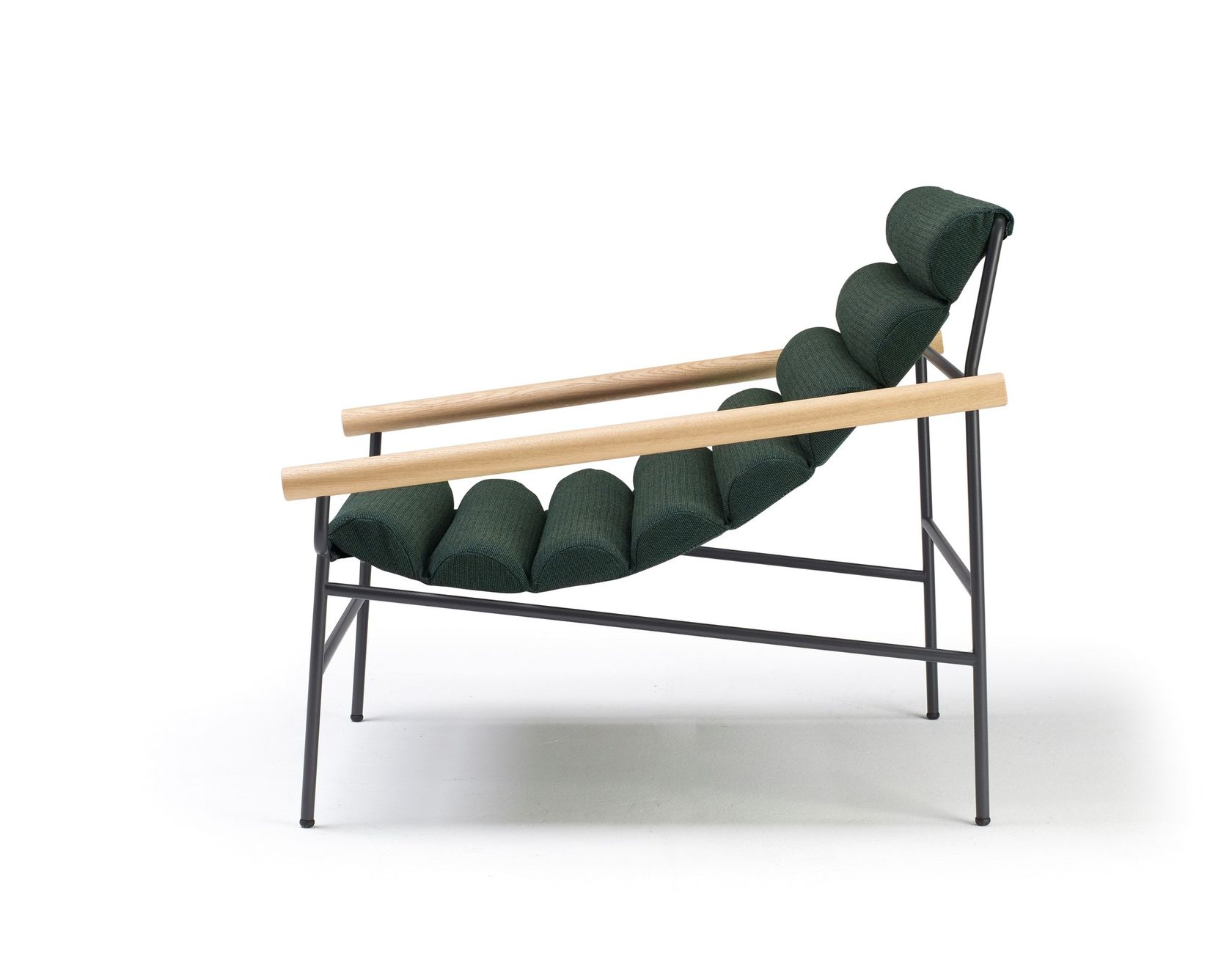 DRESS_CODE FASHION Armchair By SCAB DESIGN | design gumdesign