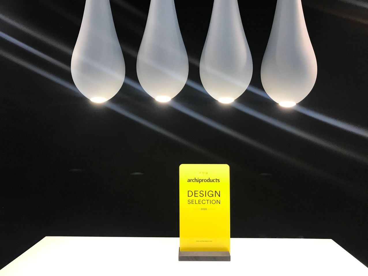 DROP 104 LED handmade pendant lamp By Bloomboom | design François-Marie ...