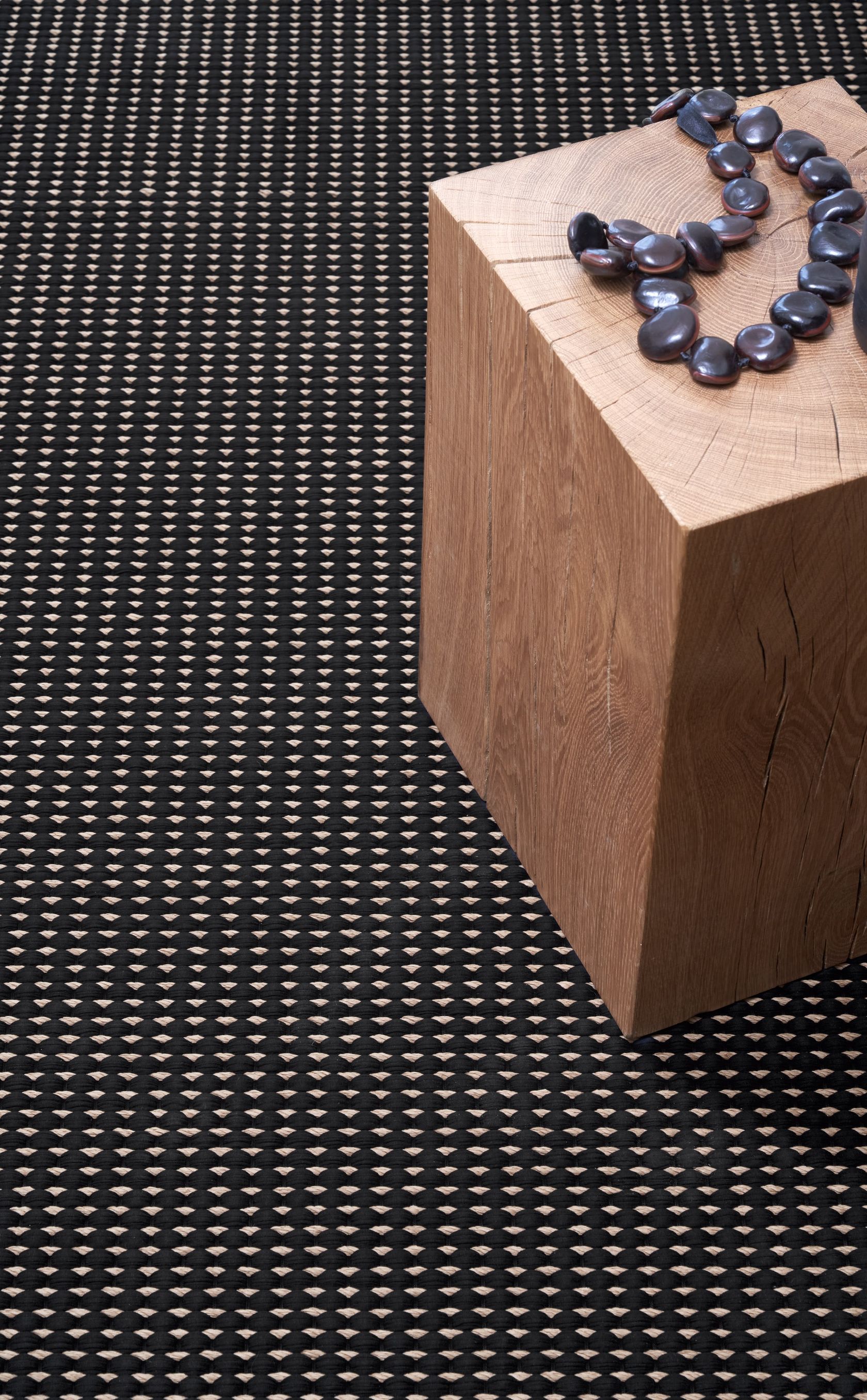 DUETTO Custom handmade rug By Woodnotes | design Hanna Korvela