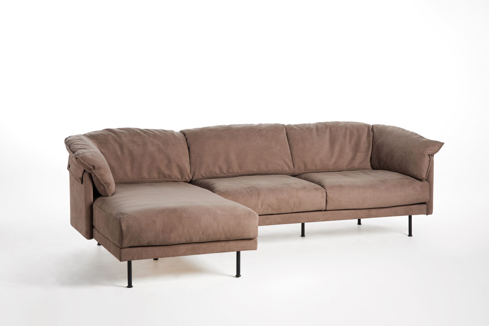 DUMPLING Leather sofa with chaise longue By grado design