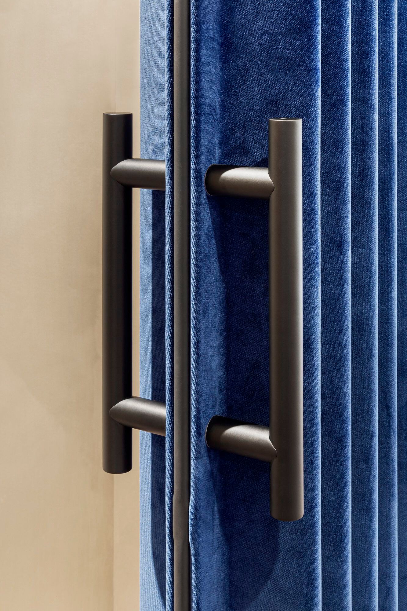 Folding door with velvet cladding Textile door By Dooor