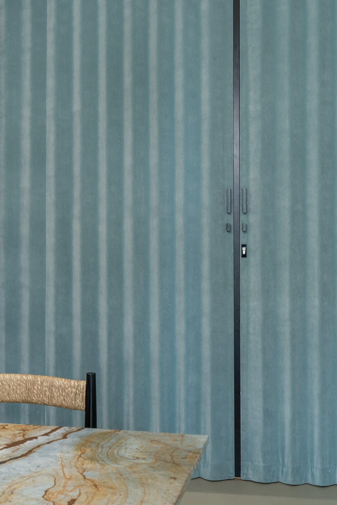 Folding door with velvet cladding Textile door By Dooor
