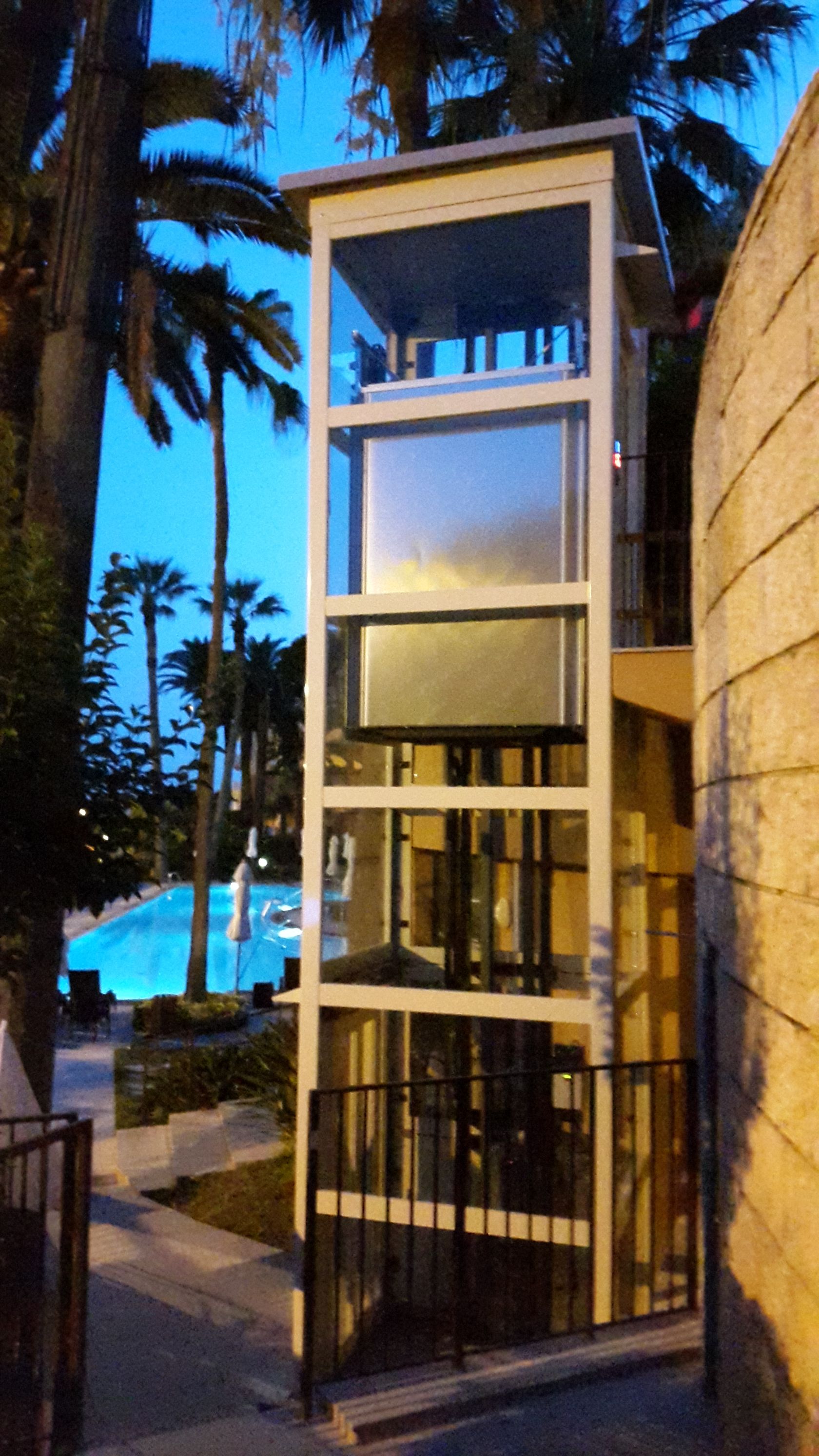 EASY MOVE Elevator By Vimec