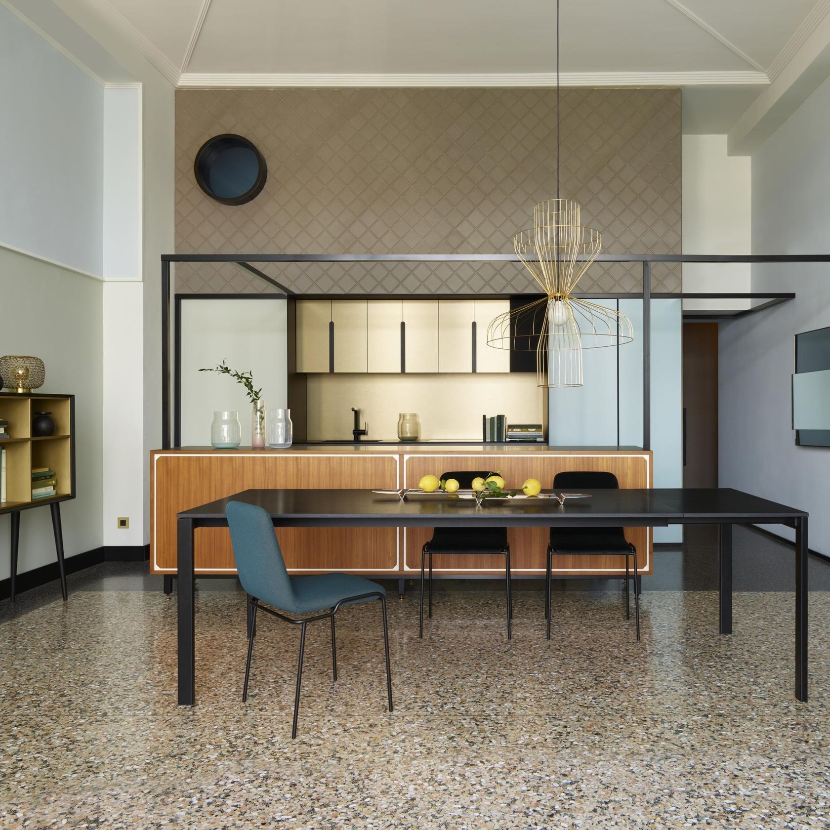 EATON Rectangular solid wood table By Ligne Roset