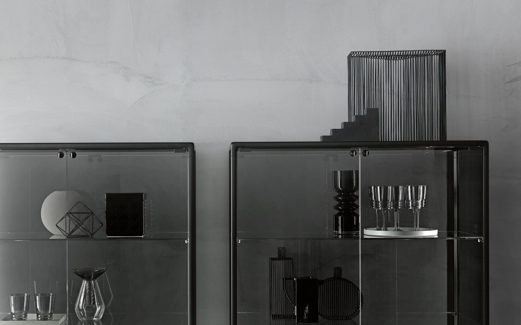 ECHO Glass and aluminium display cabinet By Fiam Italia | design Marcel ...
