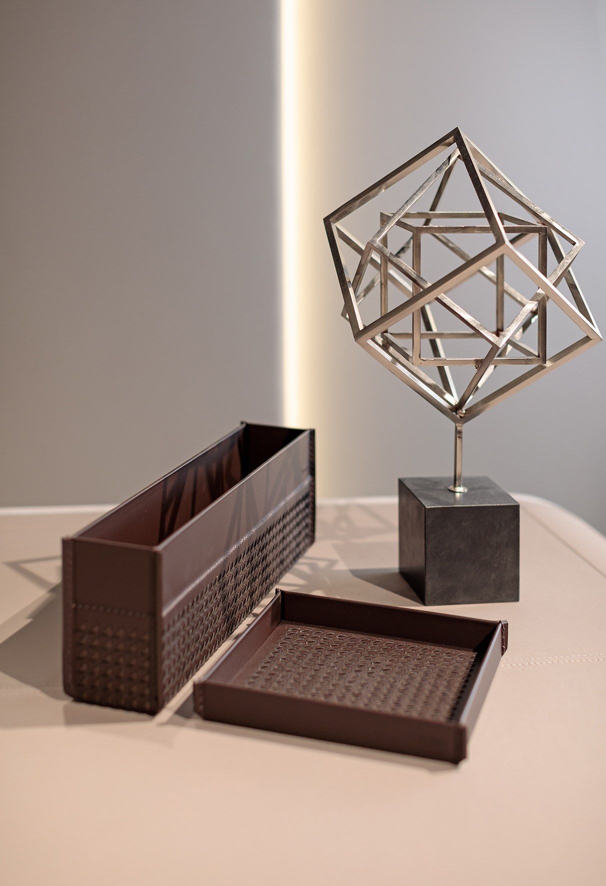 ECLIPSE | Pin tray By Turri design Andrea Bonini