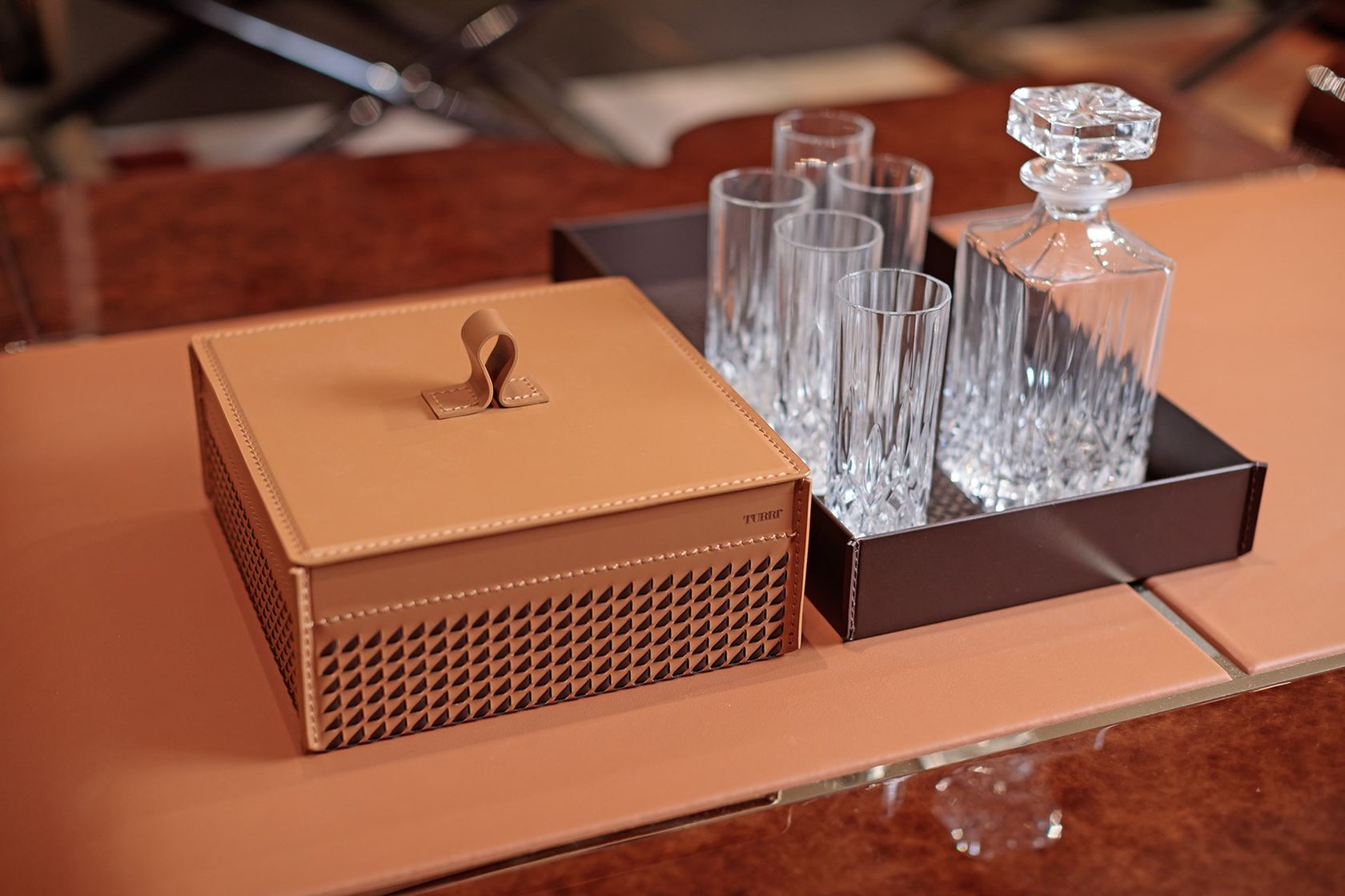 ECLIPSE | Pin tray By Turri design Andrea Bonini