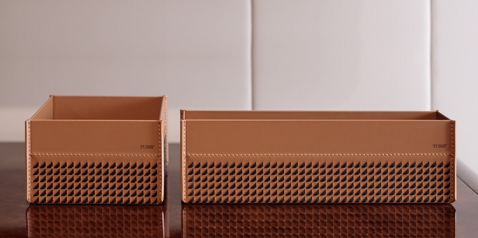 ECLIPSE | Pin tray By Turri design Andrea Bonini