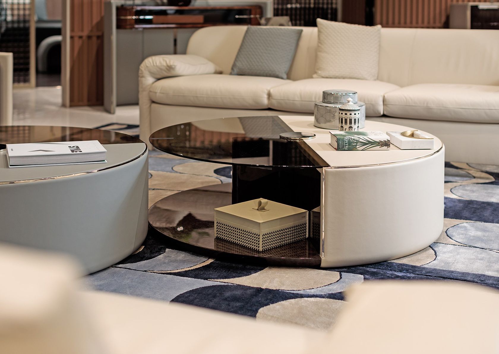 ECLIPSE Round glass coffee table with integrated magazine rack By Turri ...