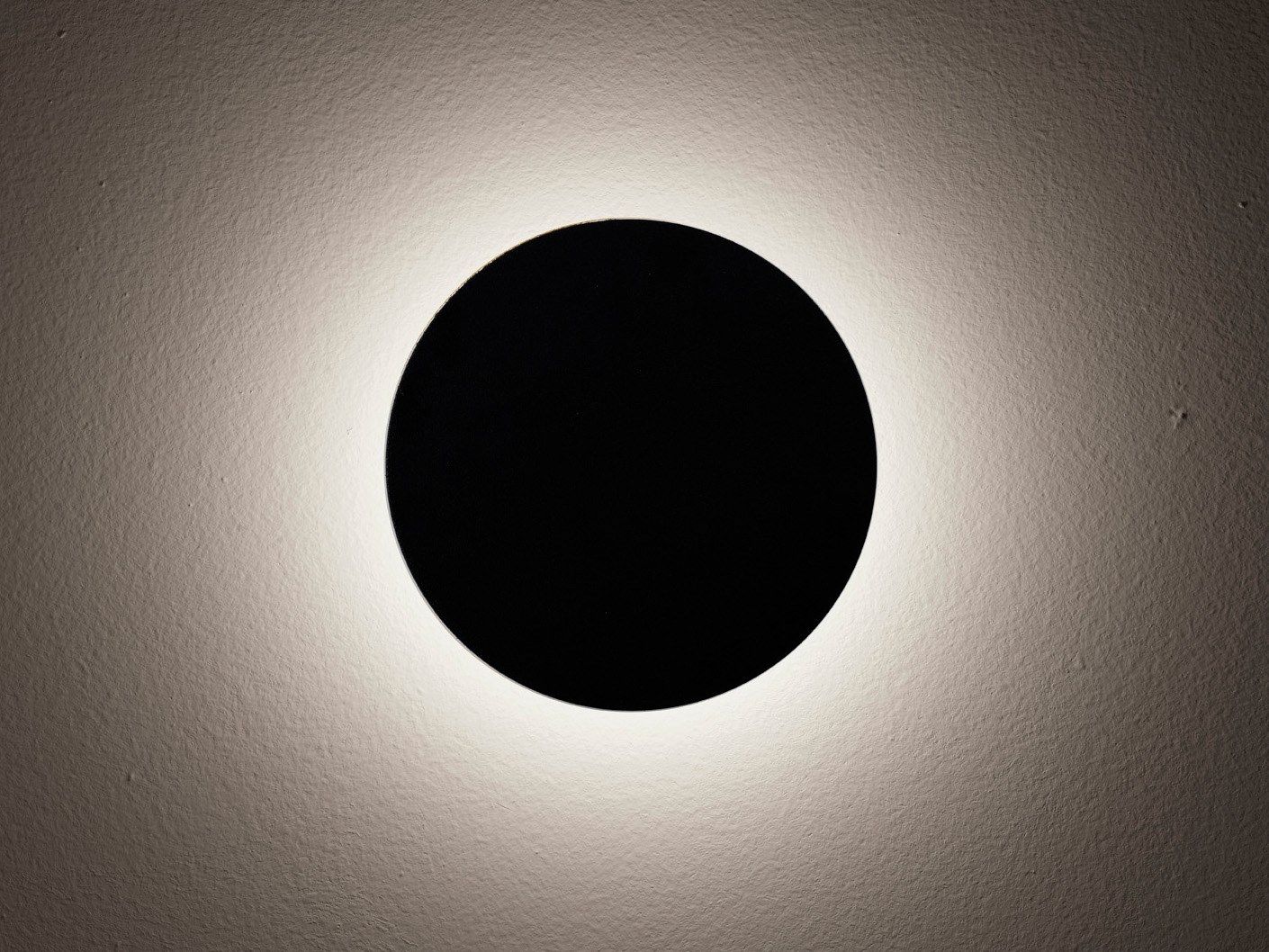 ECLIPSE LED wall light By EGOLUCE