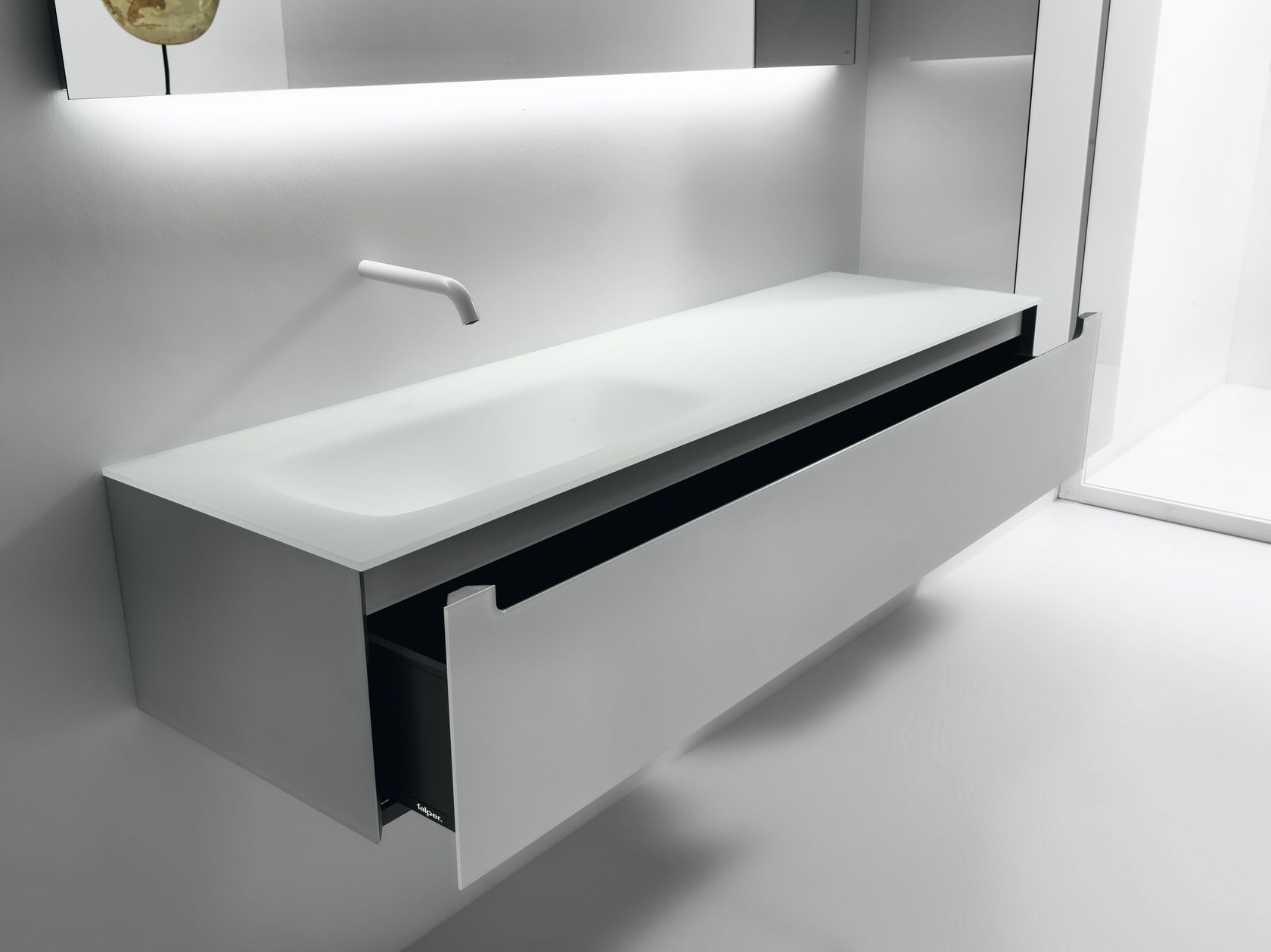 EDGE | Vanity unit By FALPER design Metrica