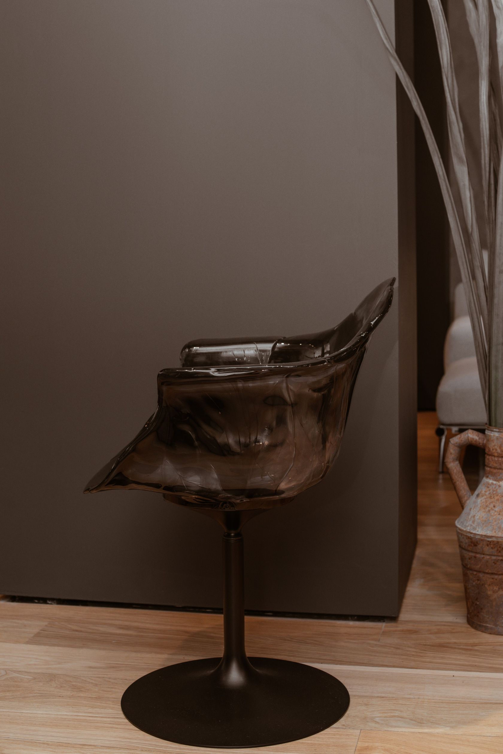 EDRA - ELLA Swivel polycarbonate chair with armrests By In Stock ...