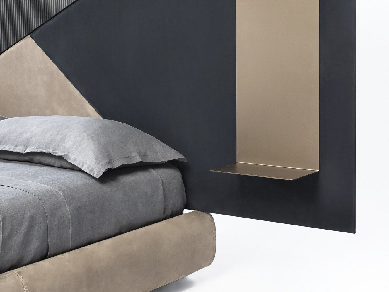 EGO | Double bed Ego Collection By Shake design Andrea Zonta