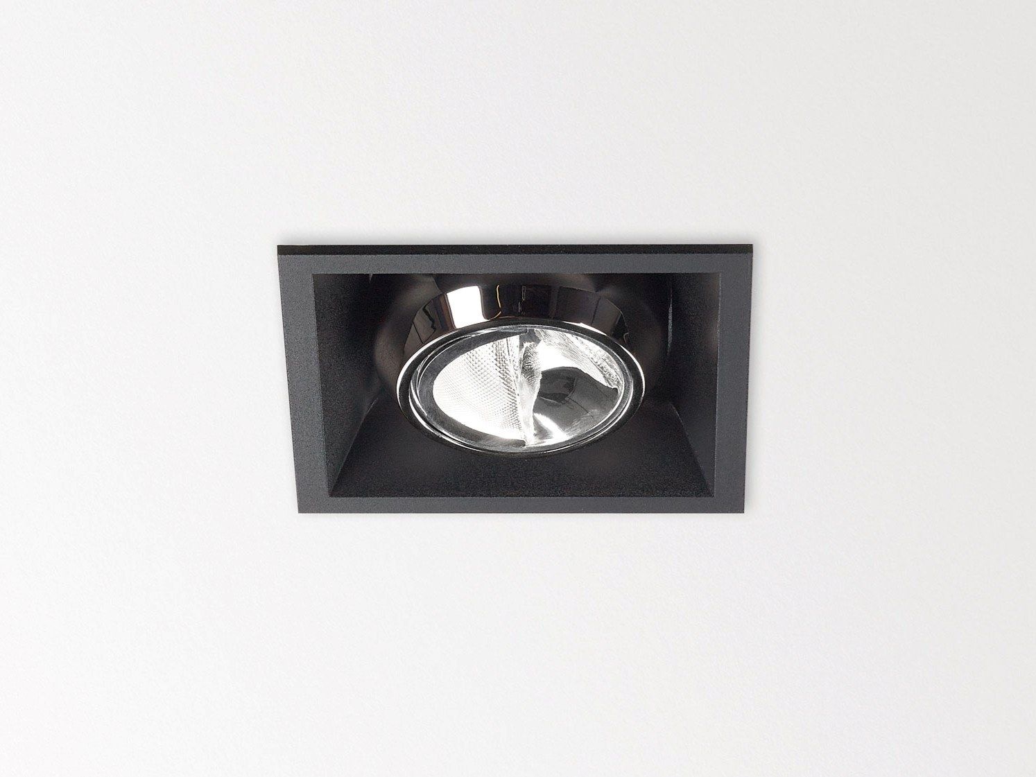 ENTERO SQ-S WALLWASH Spot By Delta Light