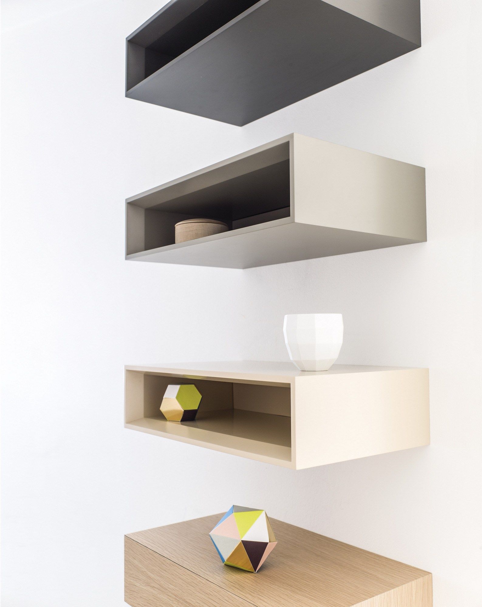 EPOCA Open wooden wall cabinet By Schönbuch | design Ulf Moritz
