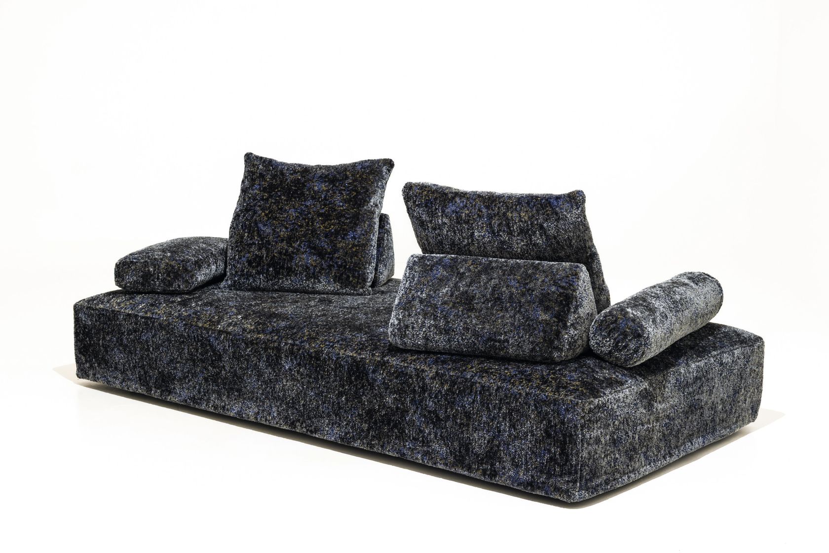 SHERAZADE 沙发 By Edra | design Francesco Binfaré