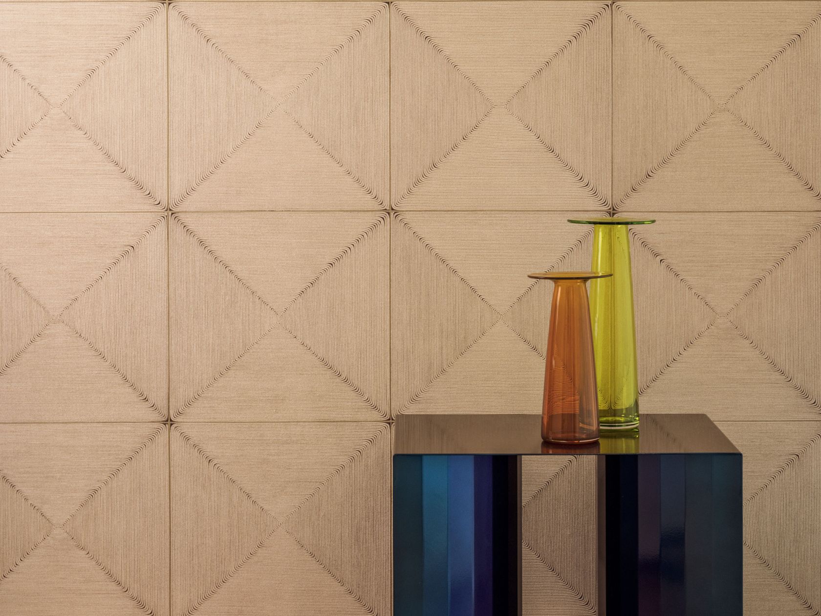 Élitis: Rivestimenti tessili e carte da parati | Archiproducts