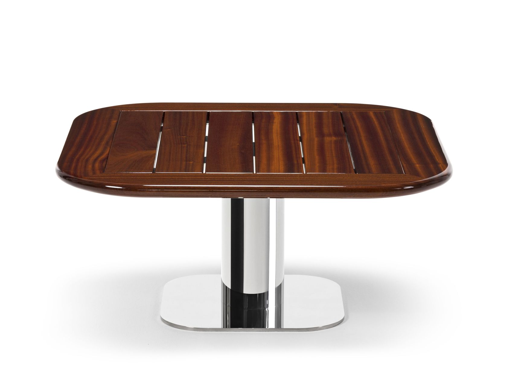 Exteta: Seating, tables and outdoor furniture | Archiproducts