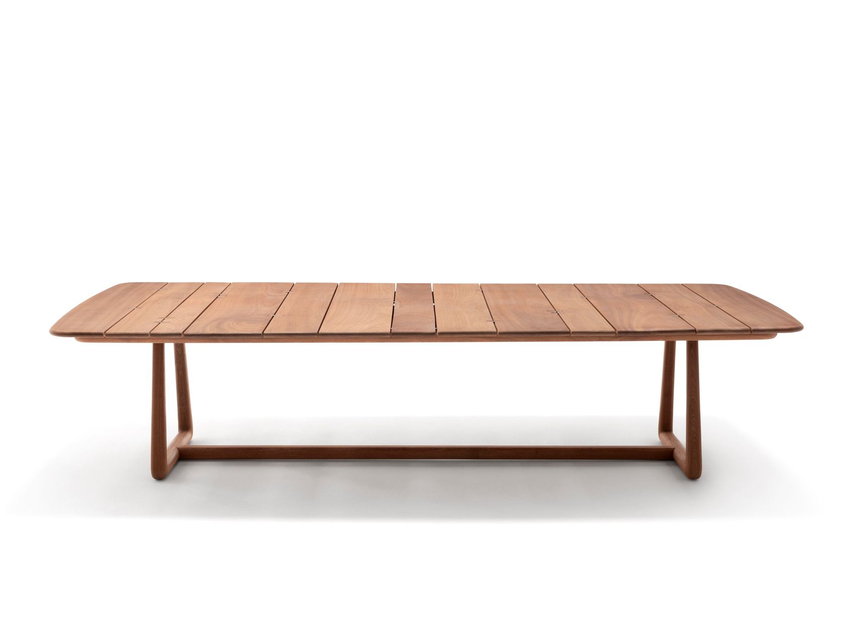 Exteta: Seating, tables and outdoor furniture | Archiproducts