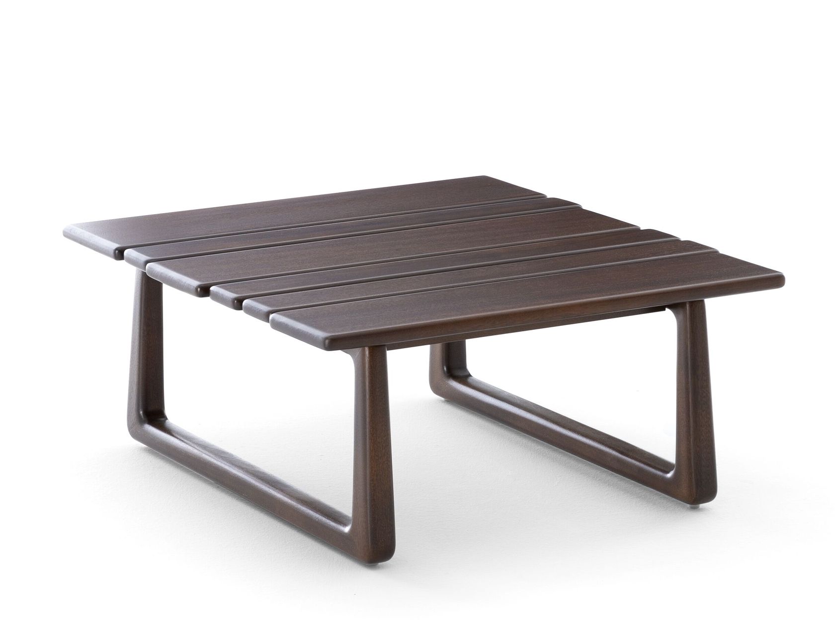 Exteta: Seating, tables and outdoor furniture | Archiproducts