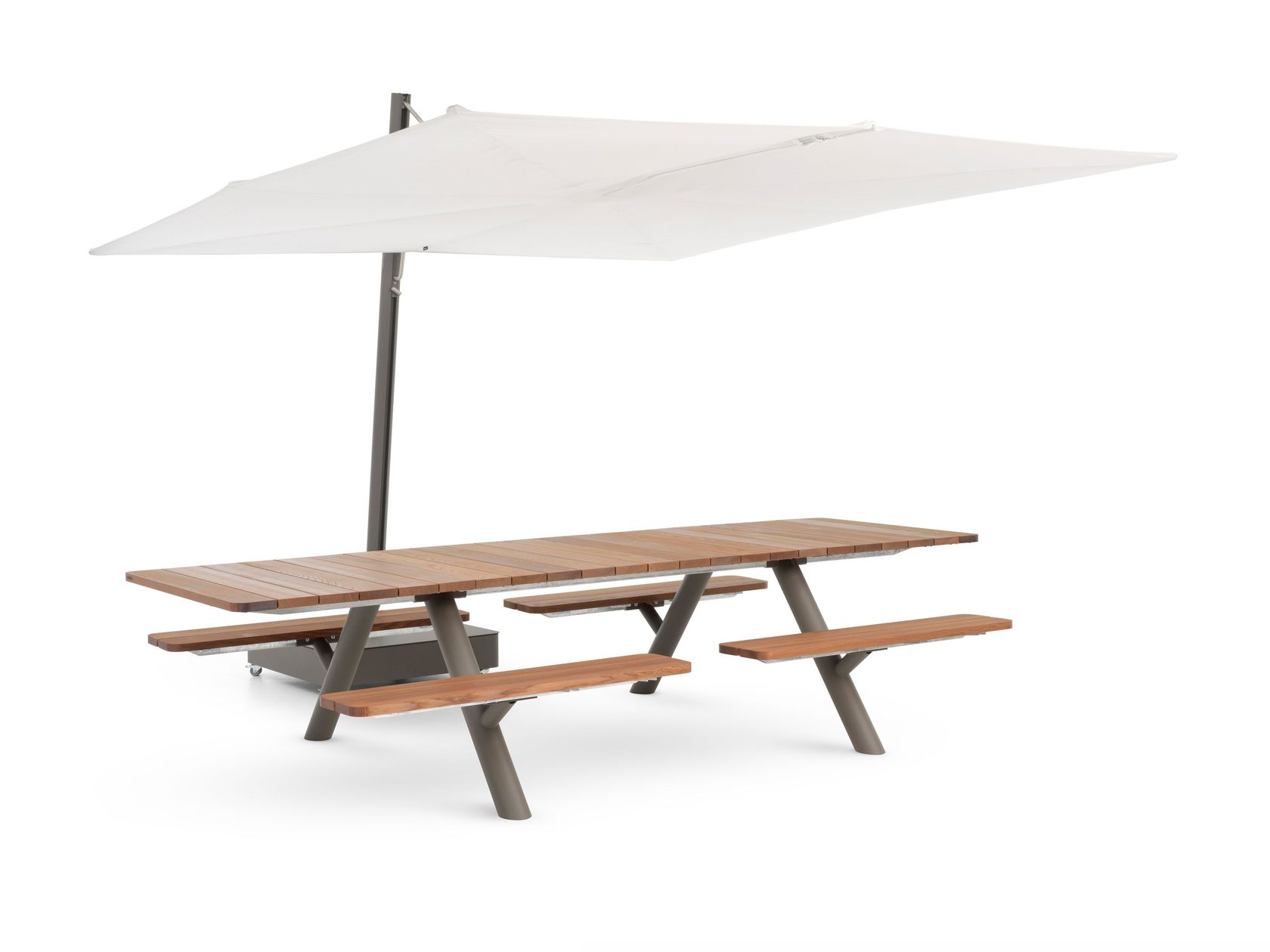 PANIGIRI PICNIC Table for public areas By Extremis