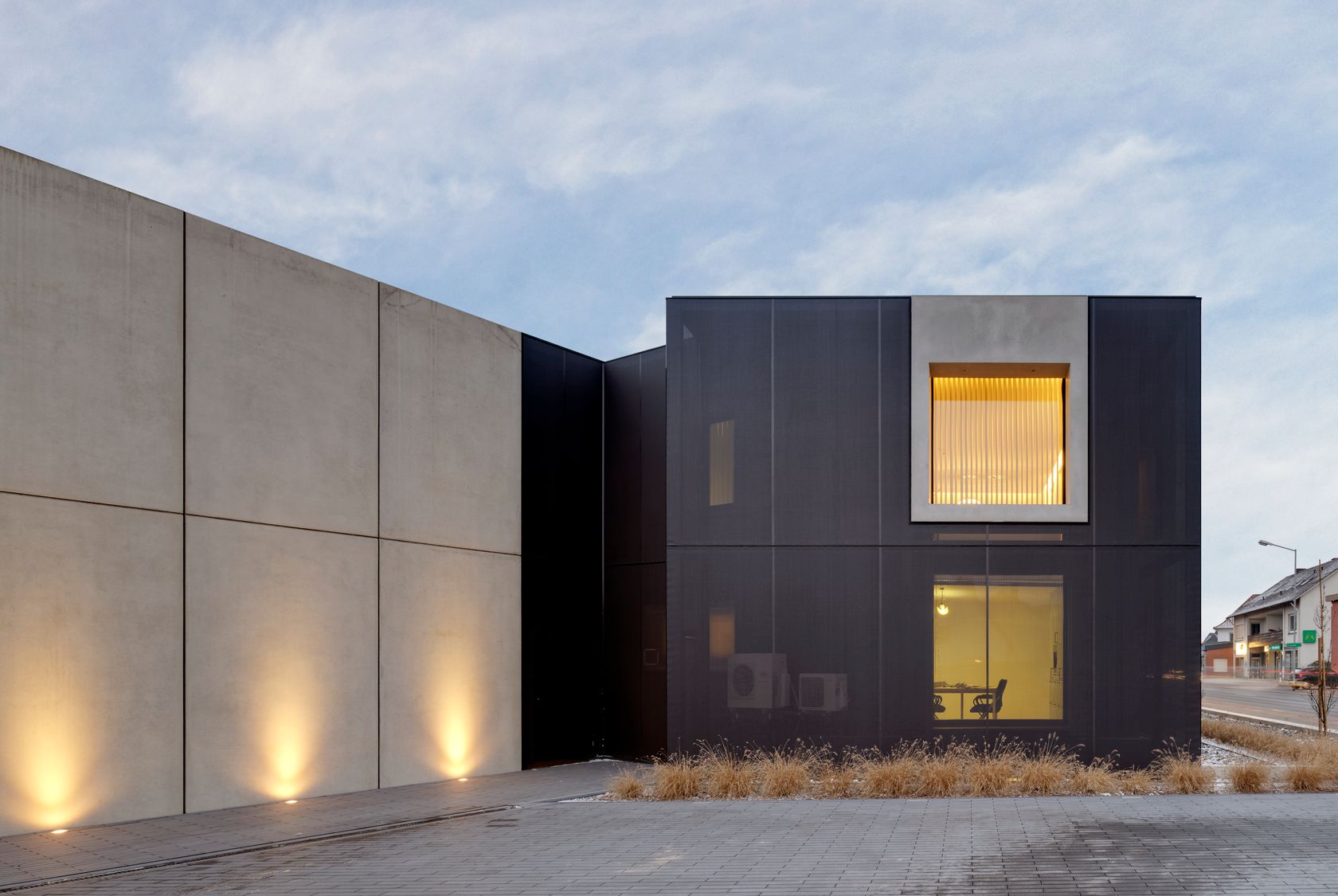 FACID Sistema para fachada continúa de metal By Schüco