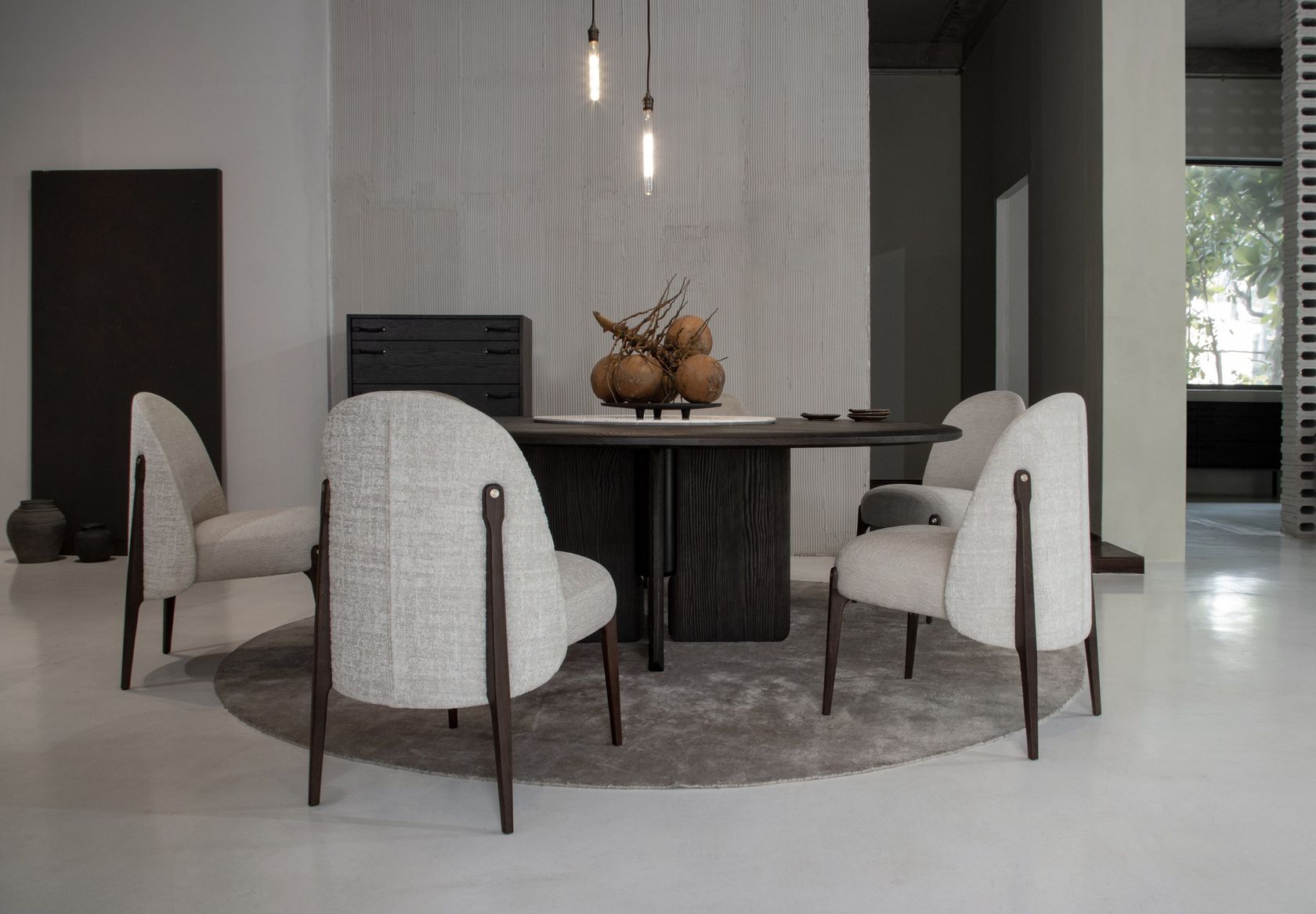 FAIFO 桌子 By District Eight